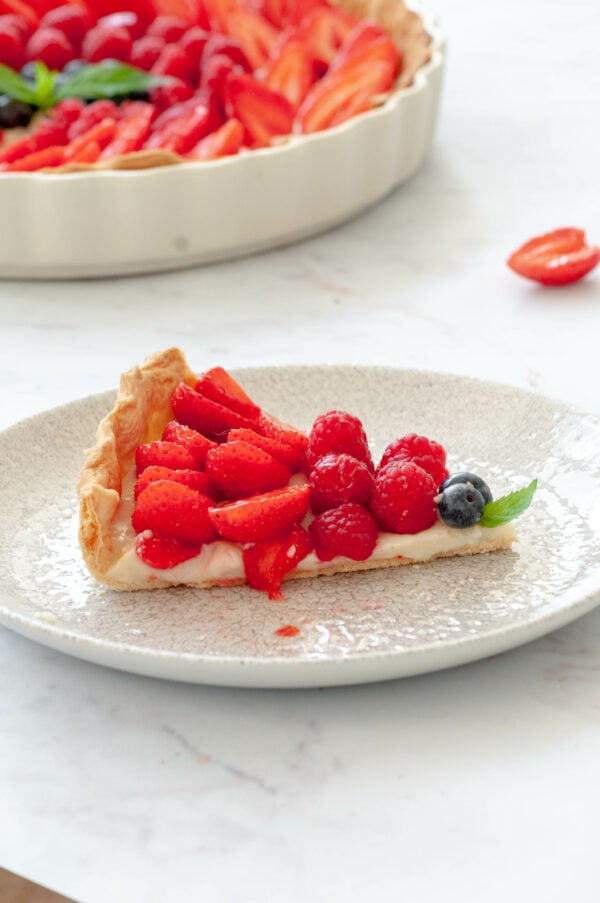 Tarte aux fruits rouges et fleur d'oranger facile - Marie Food Tips