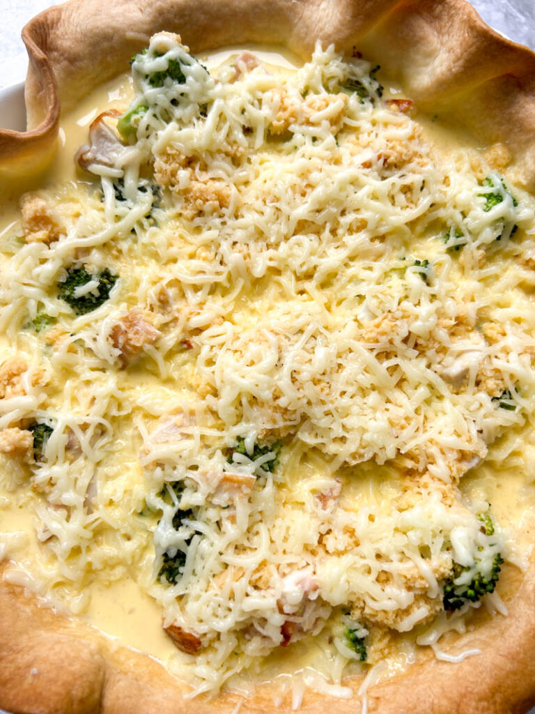 Easy chicken broccoli quiche (with cheddar and mozzarella) - Marie Food ...