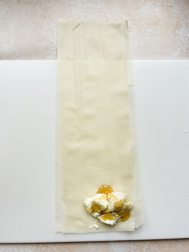 The samosa folding guide - 3 techniques to succeed like a pro - Marie ...