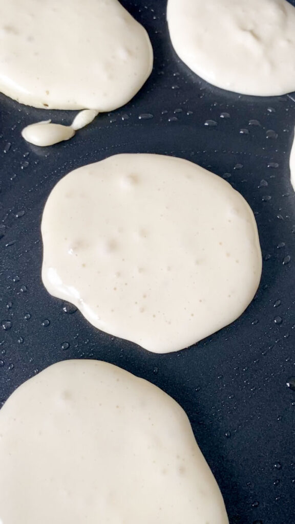 Homemade easy blini (mini pancakes) - Marie Food Tips