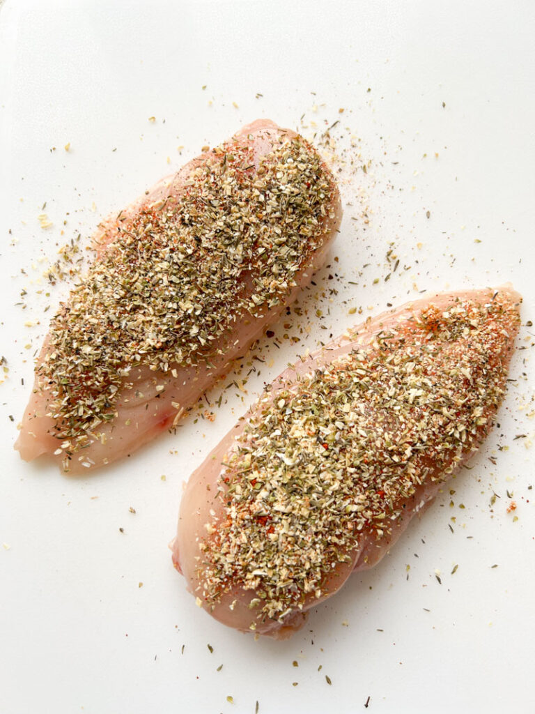 Blackened chicken Alfredo (with creamy Fettuccine) - Marie Food Tips